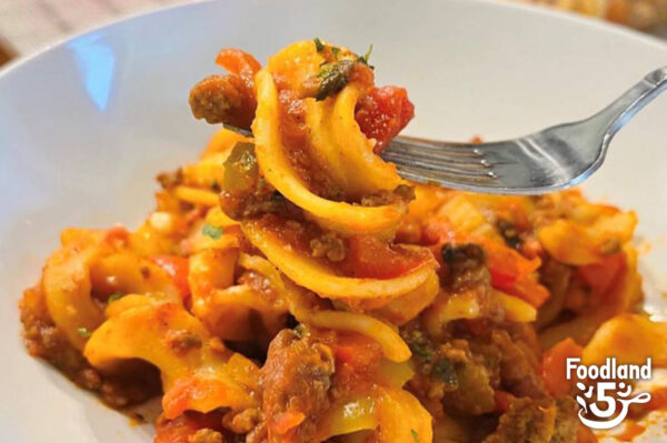 Easy Tomato Basil Fusilli Pasta – Foodland Super Market